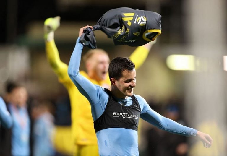 ISL Transfer News: Kerala Blasters FC sign former Melbourne City ...