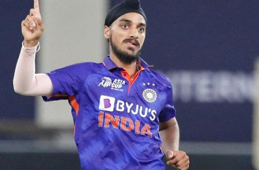 Arshdeep Singh makes into the T20 World Cup squad, receives prayers ...